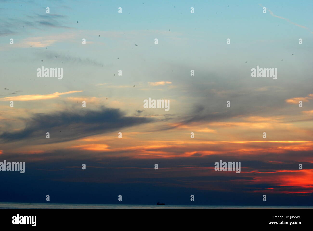 Summer sea sunset hi-res stock photography and images - Alamy