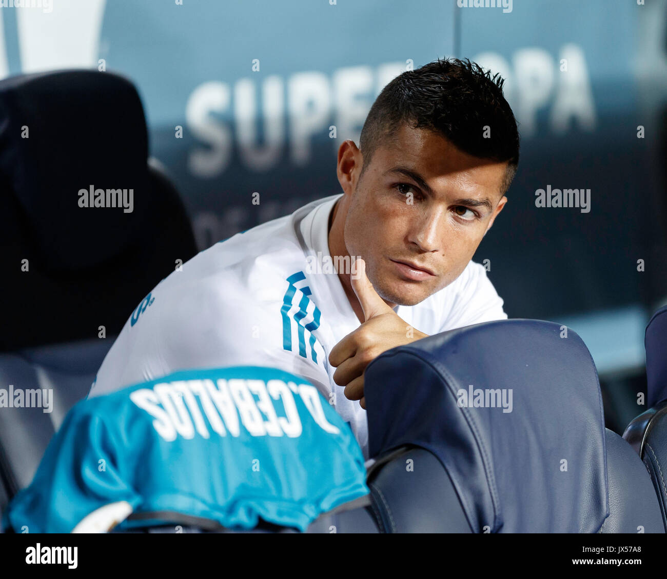 Cristiano ronaldo real madrid barcelona hi-res stock photography and ...