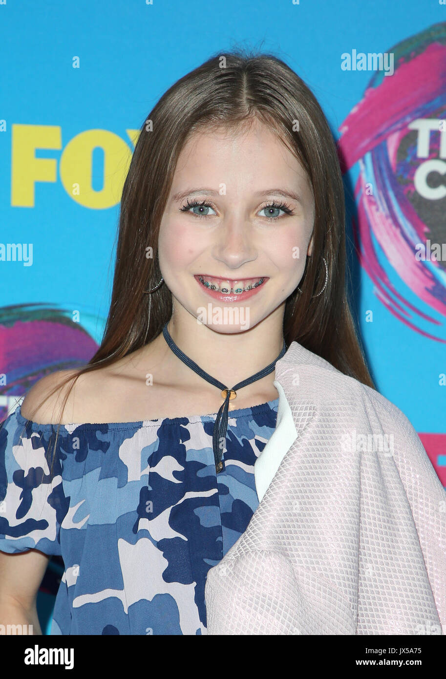 Elliana walmsley hi-res stock photography and images - Alamy