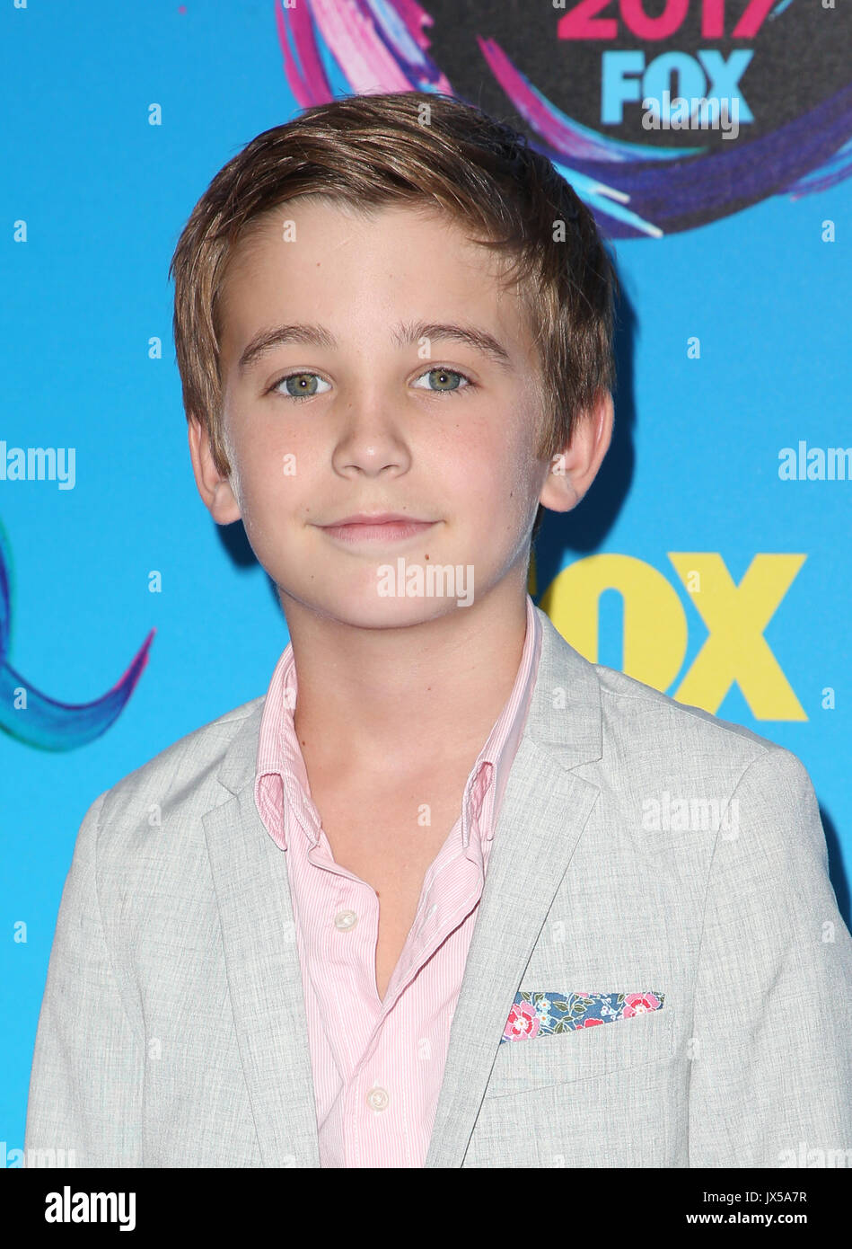 Los Angeles, Ca, USA. 13th Aug, 2017. Parker Bates, at the Teen Choice ...