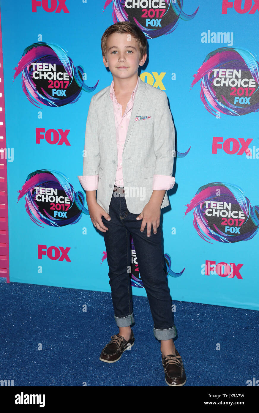 Los Angeles, Ca, USA. 13th Aug, 2017. Parker Bates, at the Teen Choice ...