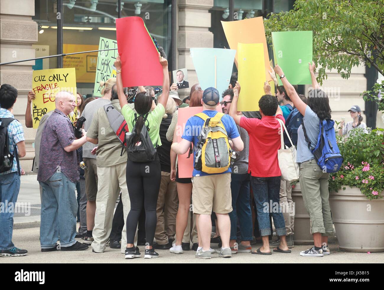 New York, NY, USA. 14th Aug, 2017. Steve Coogan filming "Hot Air" on ...