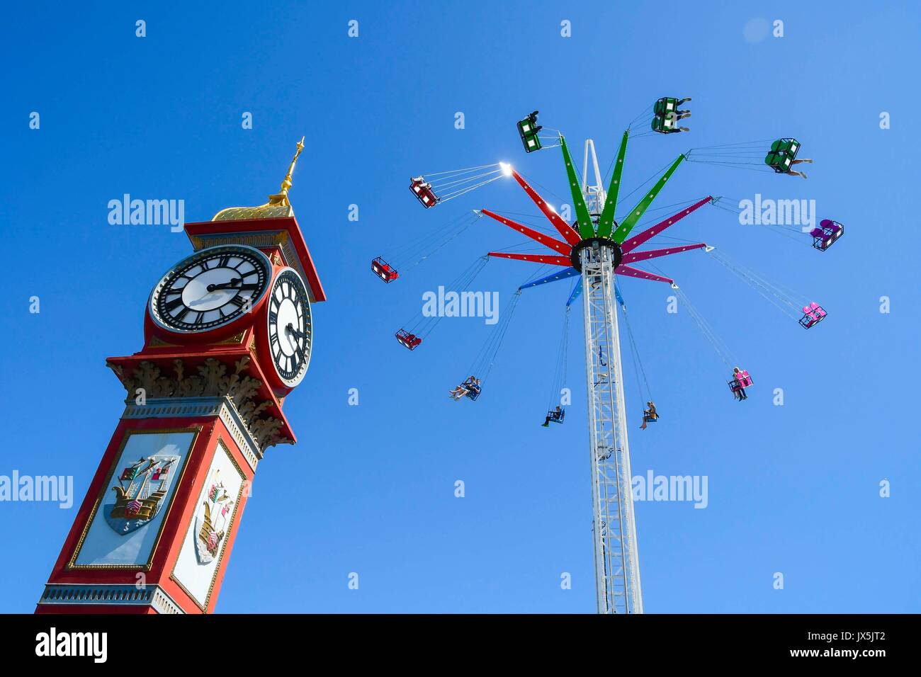 Fairground ride weymouth hi-res stock photography and images - Alamy