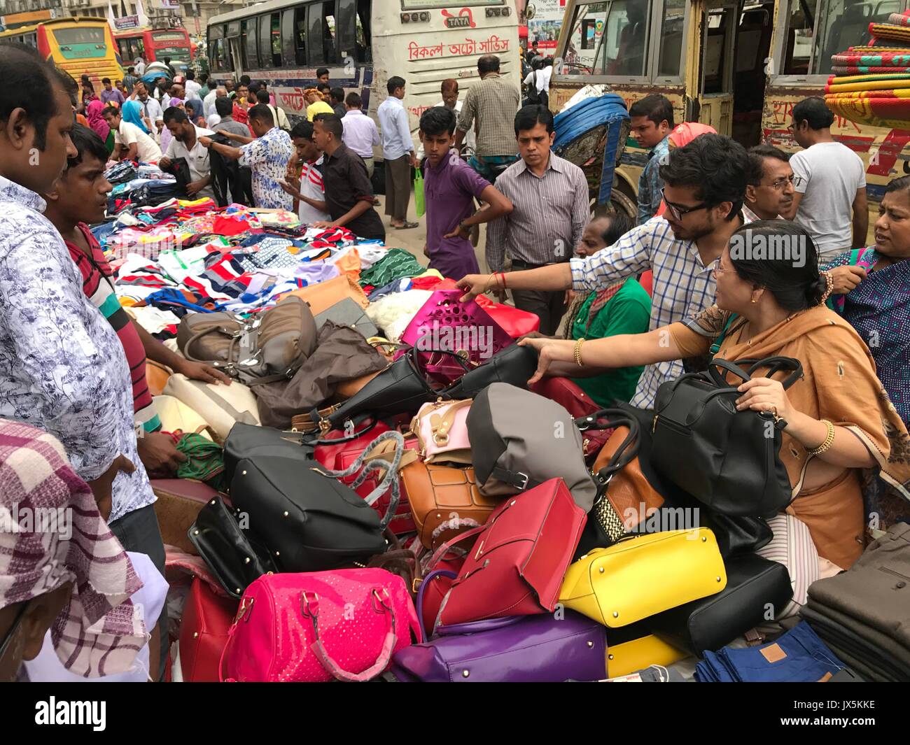 Foothpath business hi-res stock photography and images - Alamy