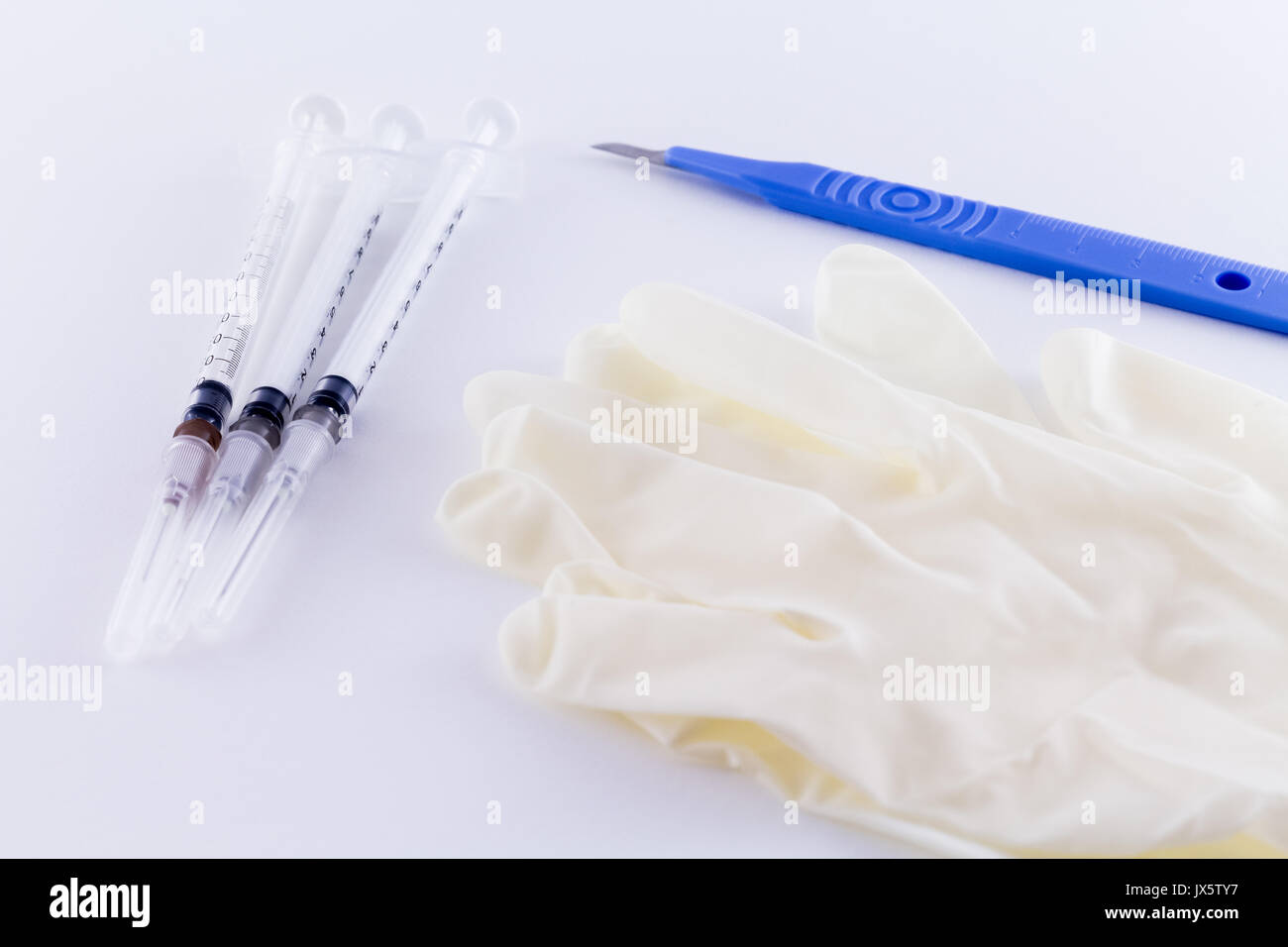 Dissection tools hi-res stock photography and images - Alamy
