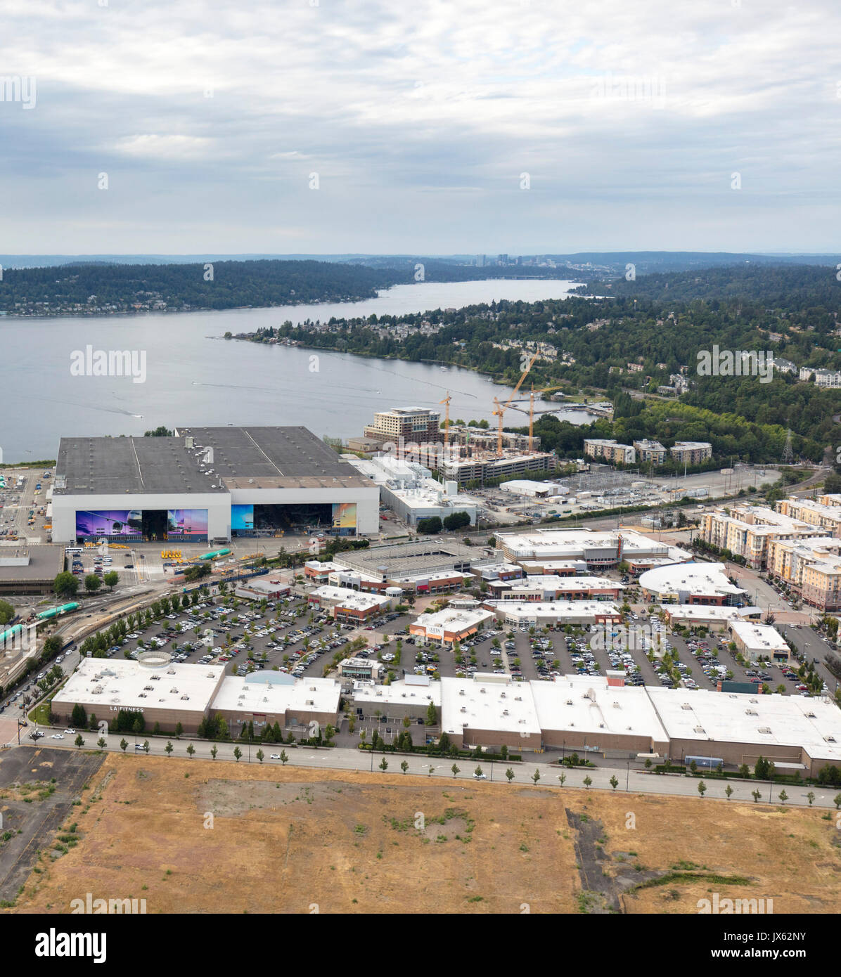 Aerial view of boeing factory hi-res stock photography and images - Alamy