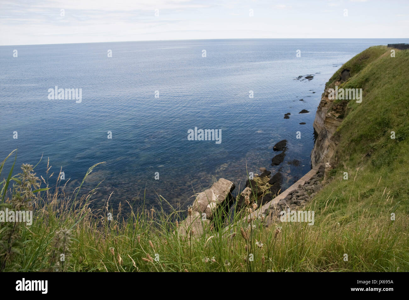 St andrews cliffs scotland hi-res stock photography and images - Alamy