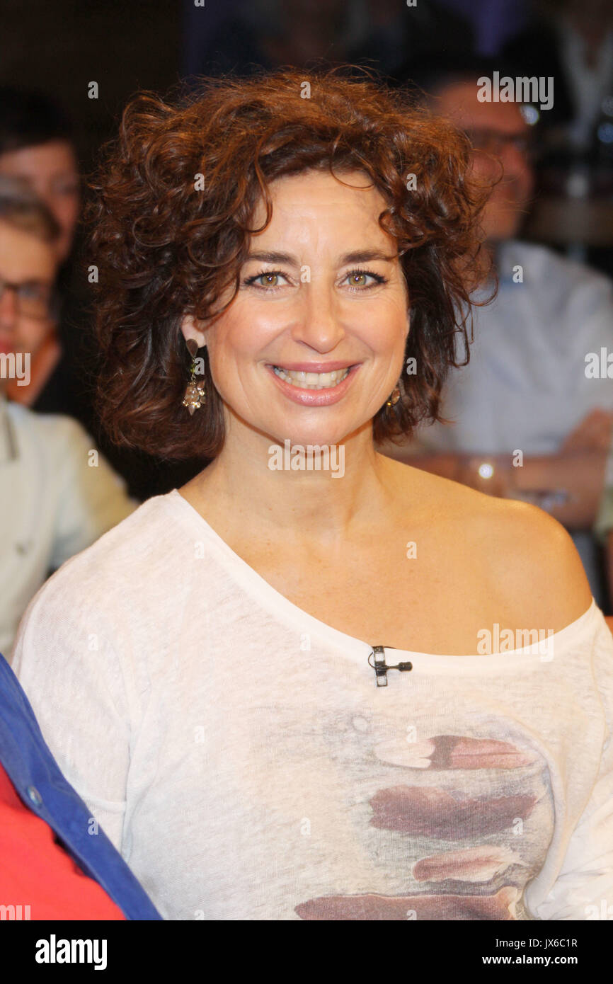 Isabel varell hi-res stock photography and images - Alamy