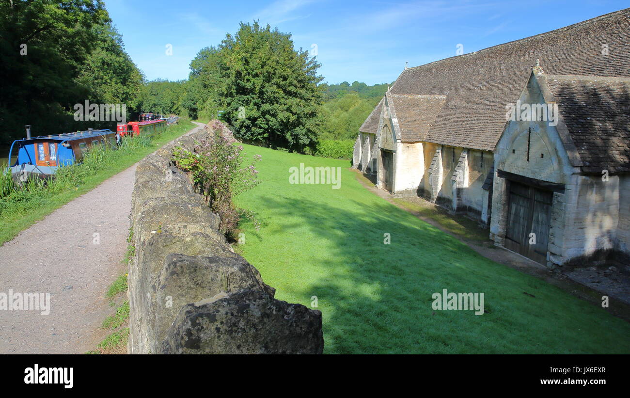 Exterior view of the historic Tithe Barn beside Kennet and Avon canal ...