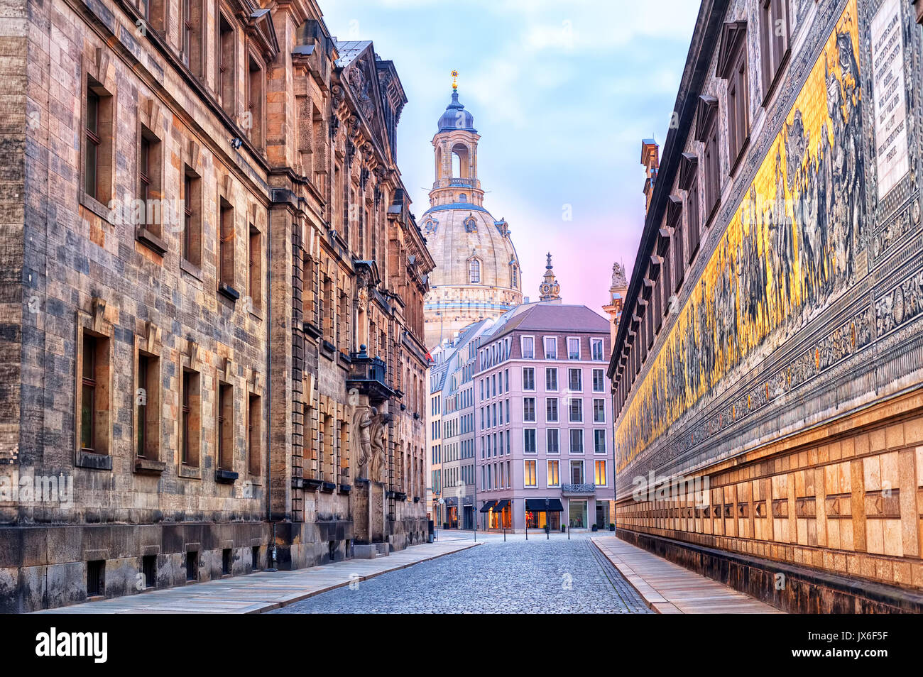 Procession of princes mural wall hi-res stock photography and images ...