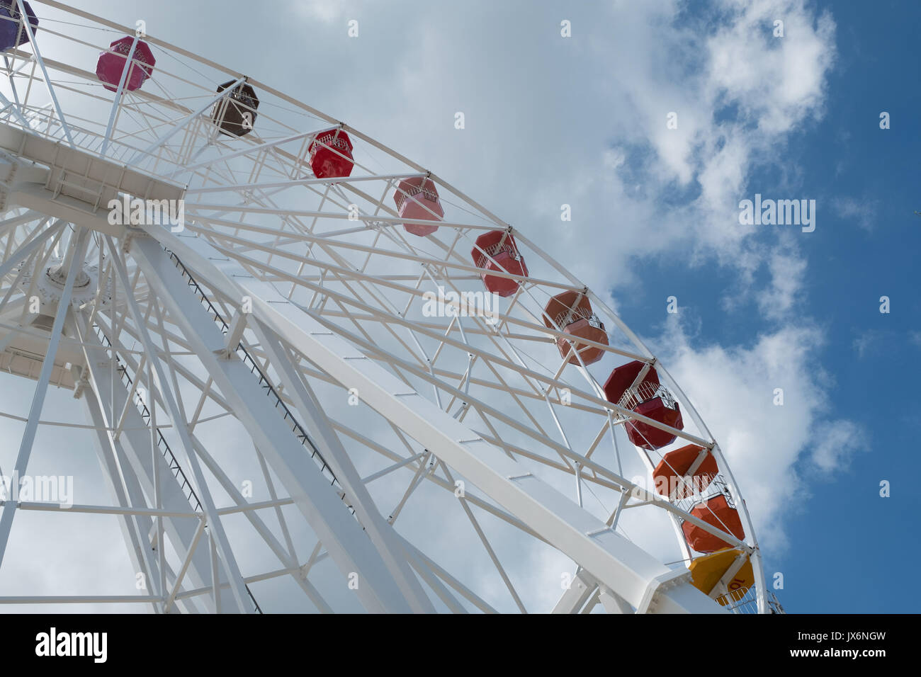 Ferris Wheel Ride, Dreamland Amusement Park, Margate, UK Stock Photo ...