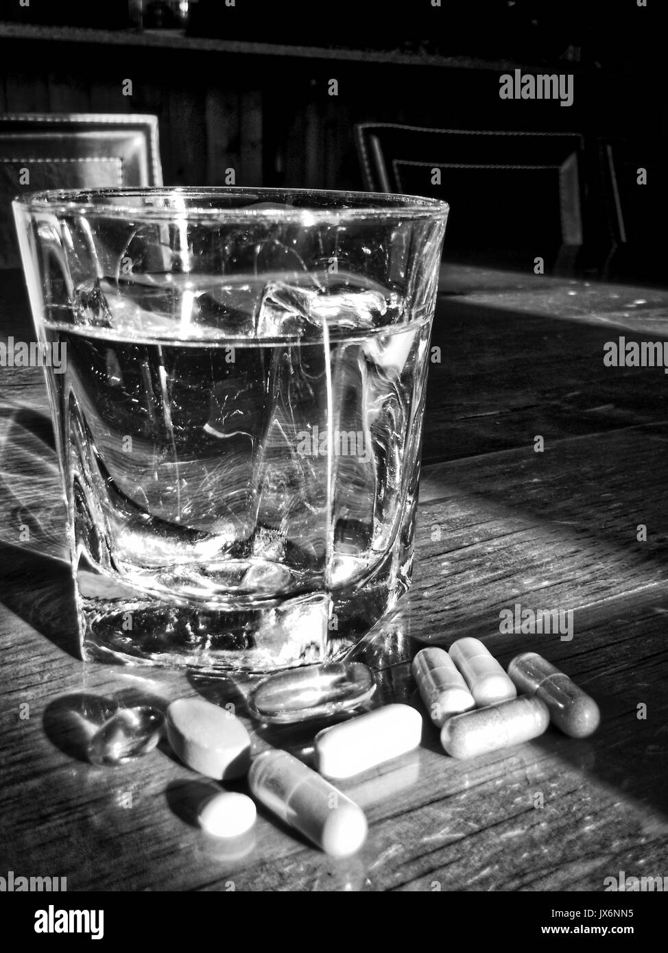 Pills daily Black and White Stock Photos & Images - Alamy