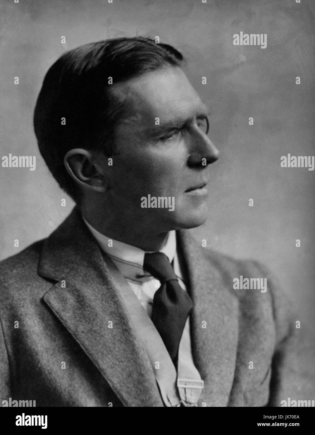 Sir leslie patrick abercrombie hi-res stock photography and images - Alamy