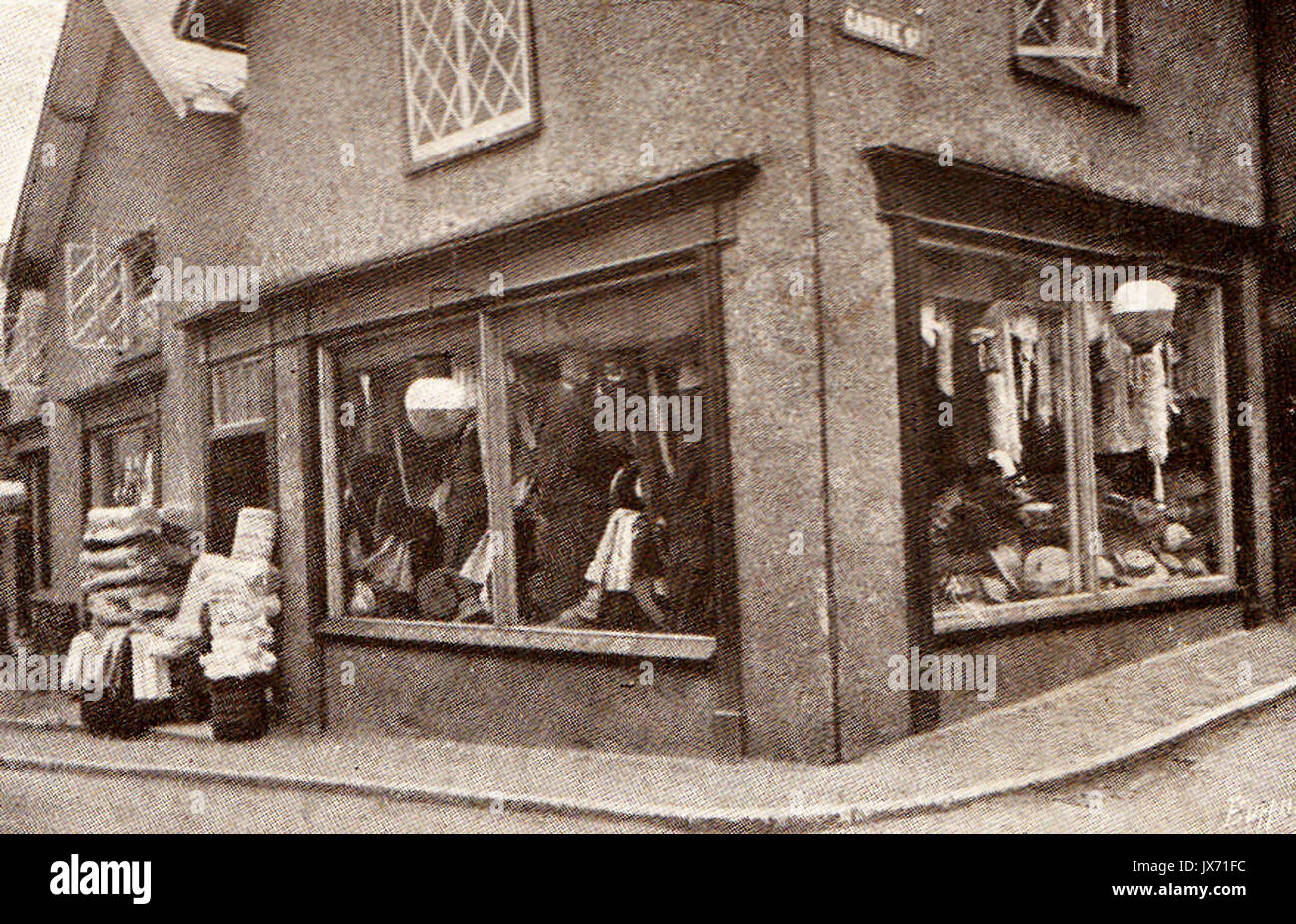 Ruthin historic welsh market town hi-res stock photography and images ...