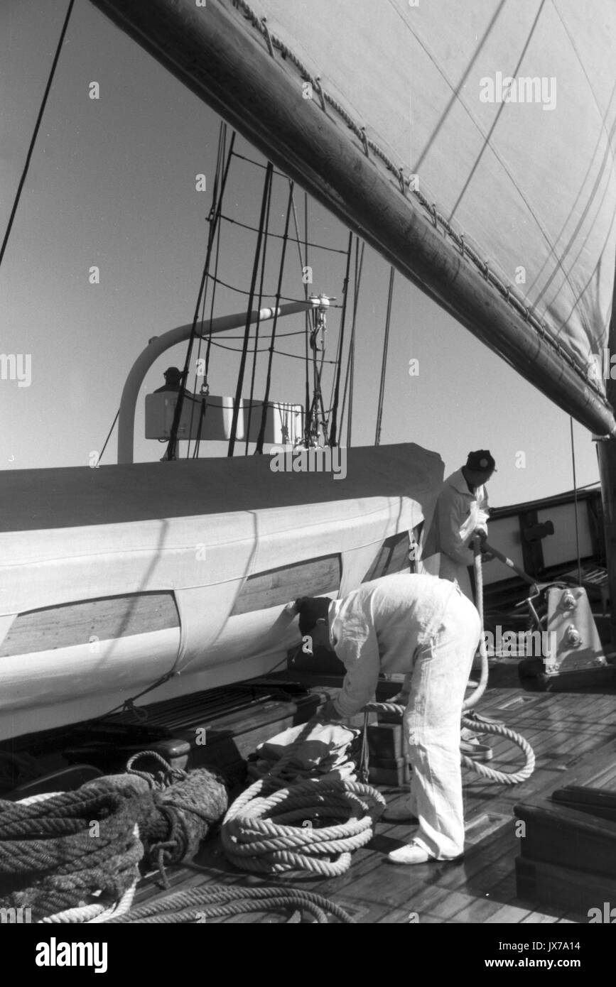 Crew Ship Black and White Stock Photos & Images - Alamy