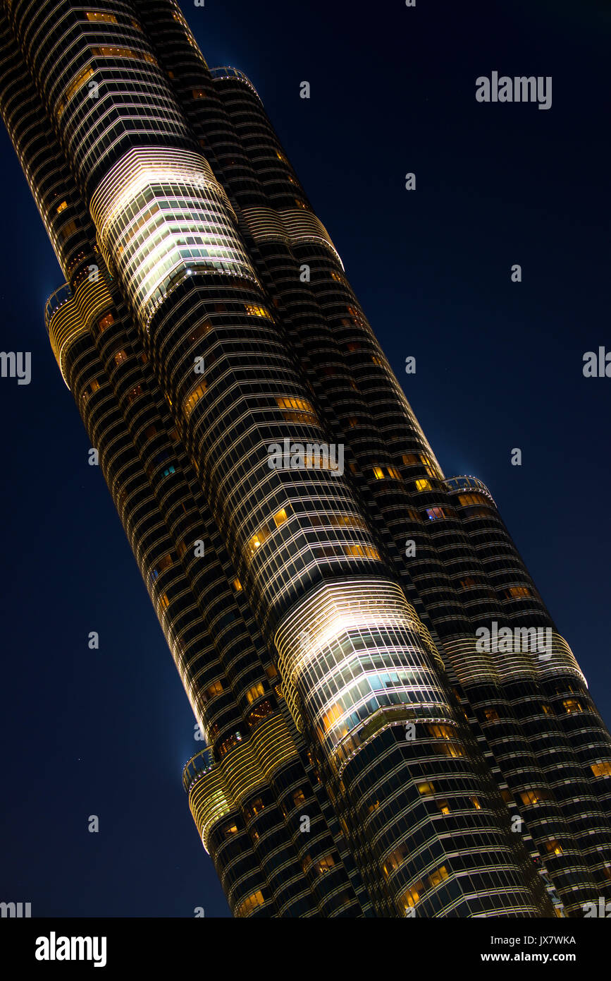 Dubai Burj Khalifa - The tallest skyscraper in the world Dubai (United ...