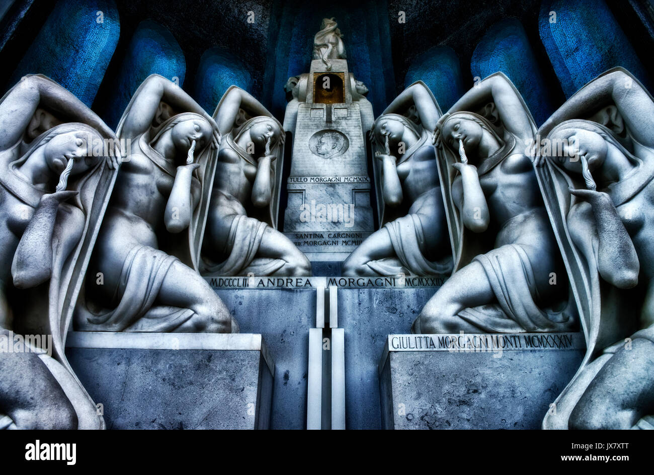 Bifoli hi-res stock photography and images - Alamy