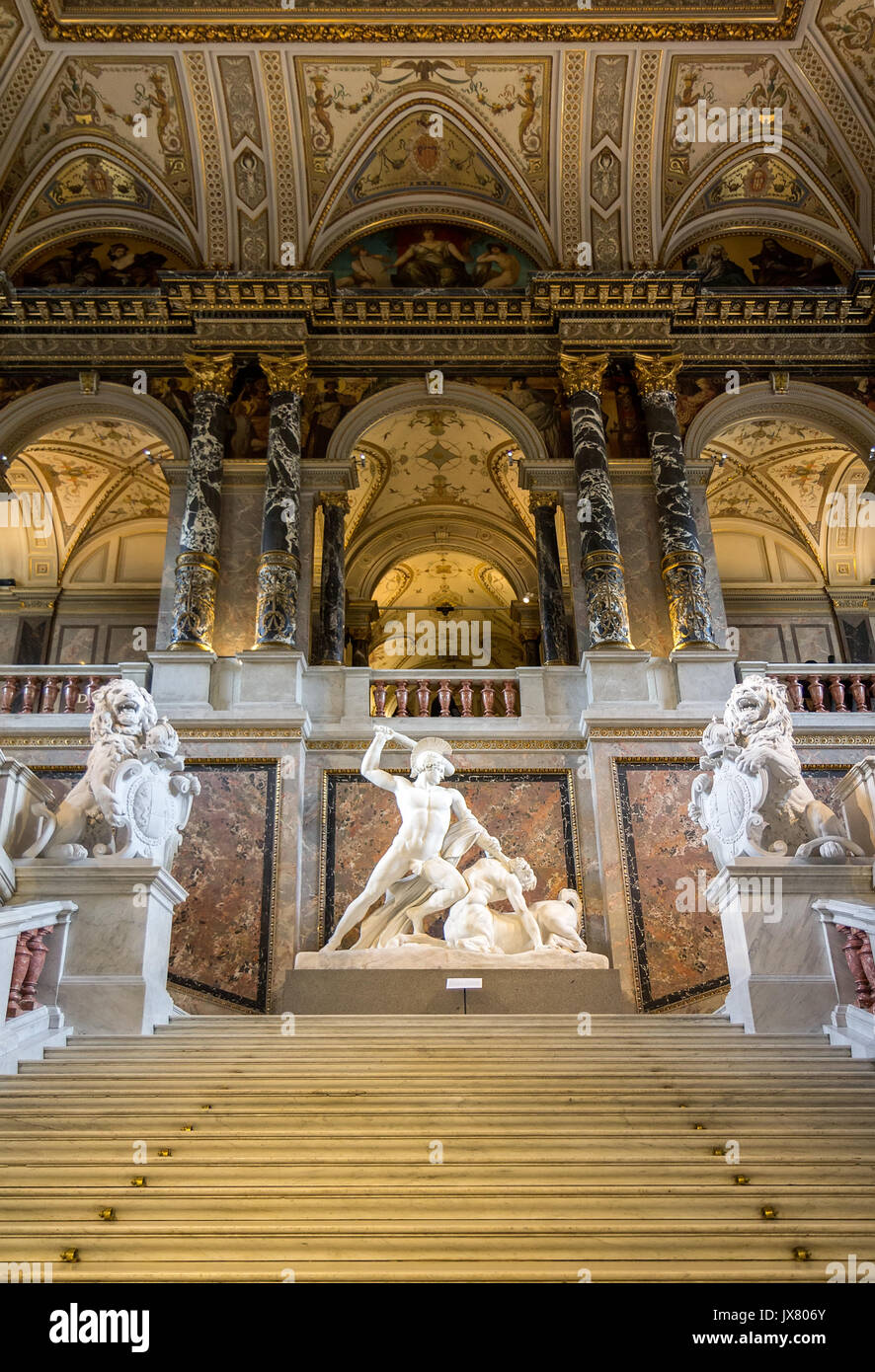Art history museum in Vienna, Austria Stock Photo - Alamy