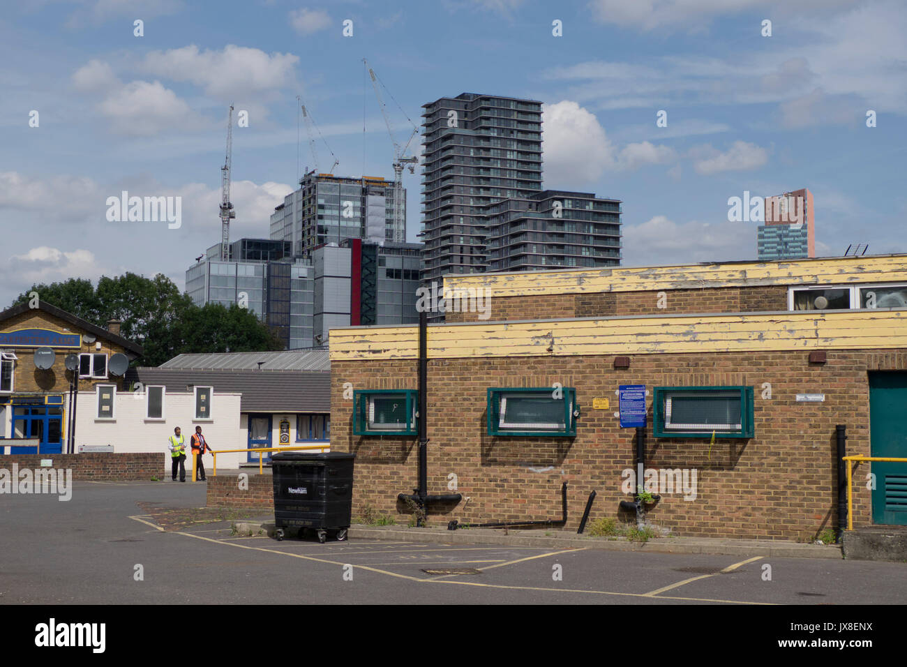 Carpenters estate newham hi-res stock photography and images - Alamy