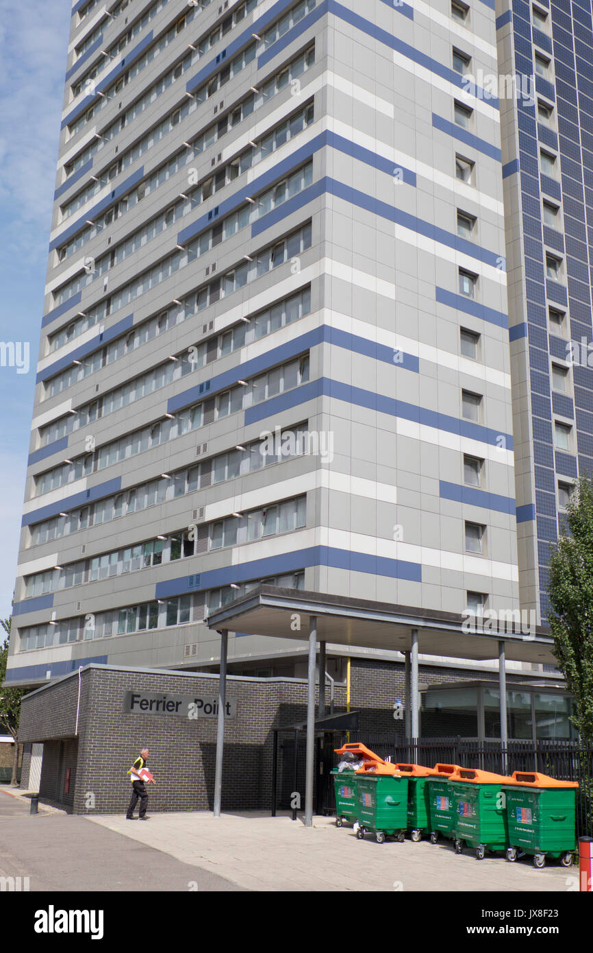 Grenfell tower cladding hi-res stock photography and images - Alamy
