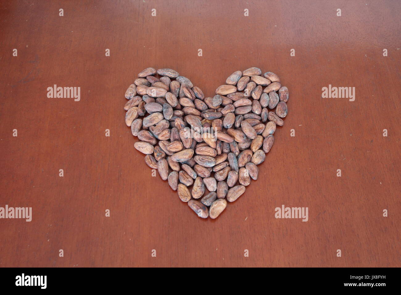 Crushed cacao beans hi-res stock photography and images - Alamy