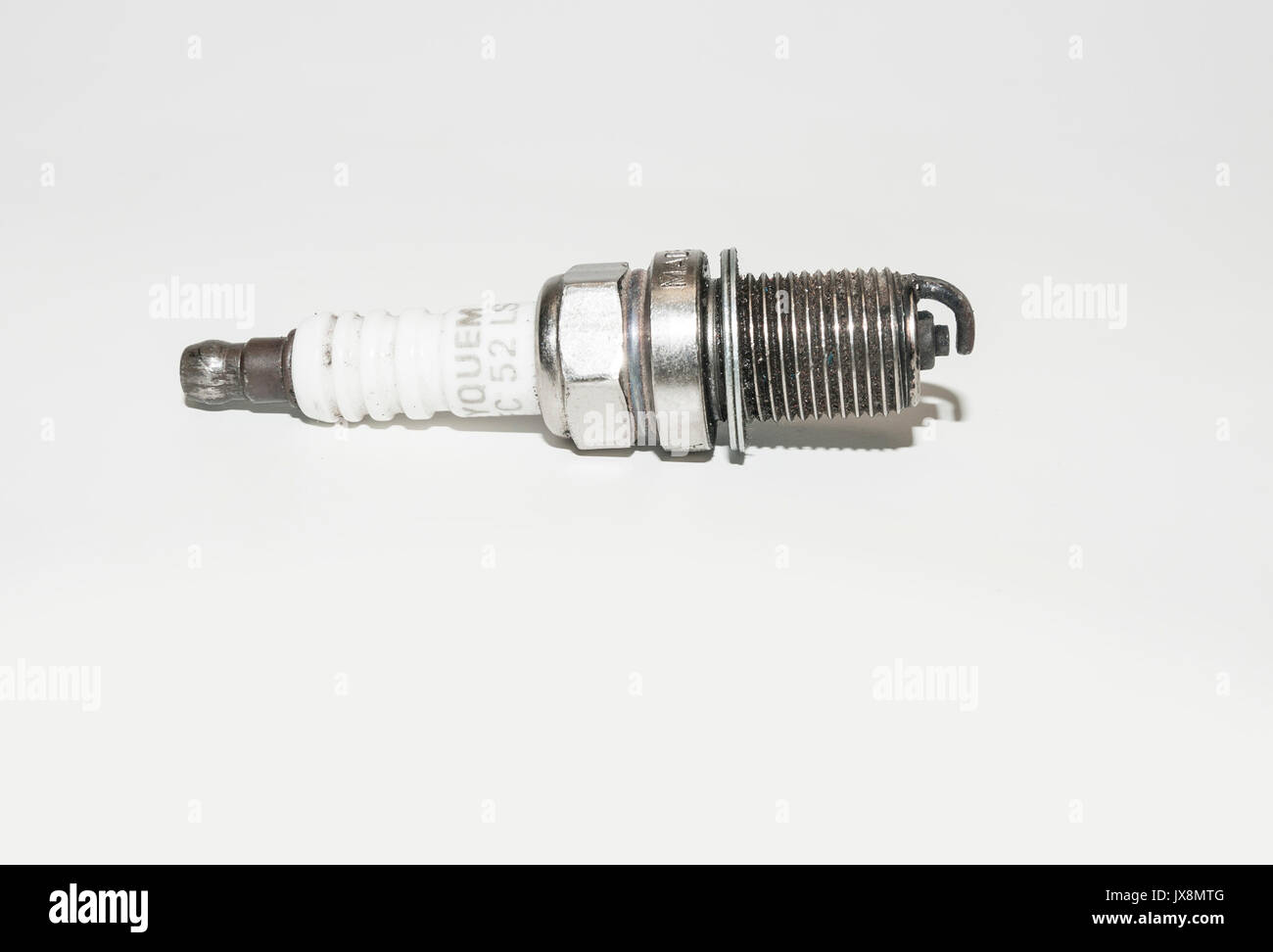 Bujía de motor gasolina de coche Stock Photo - Alamy
