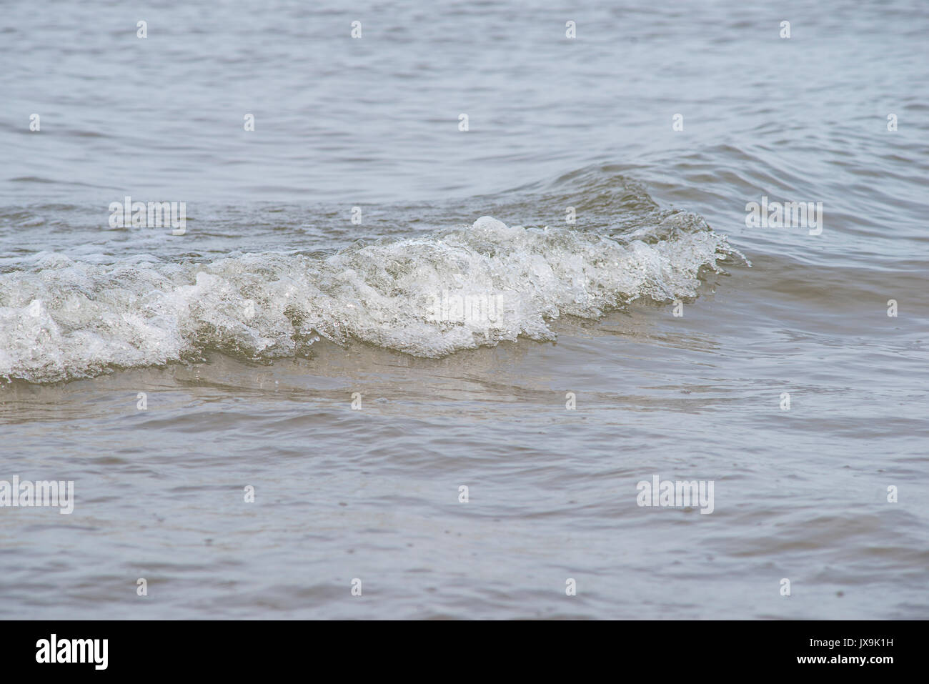 Edge wave hi-res stock photography and images - Alamy
