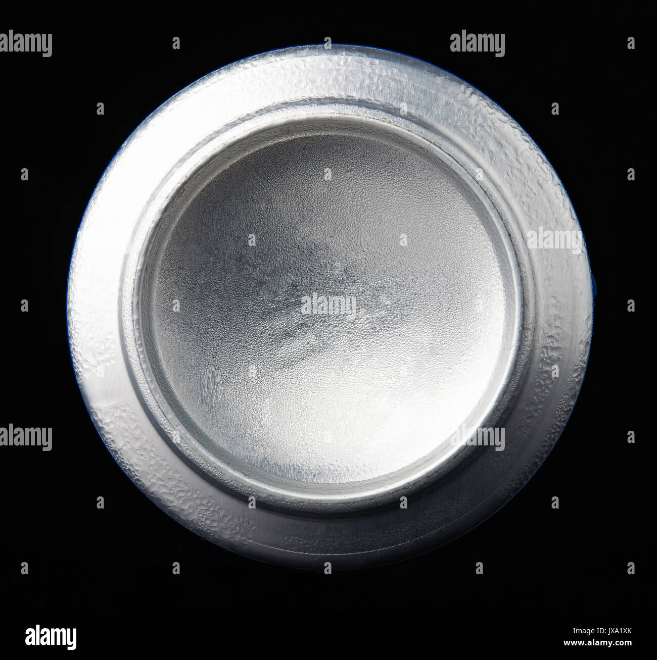 Blank soda can white background hi-res stock photography and images - Alamy
