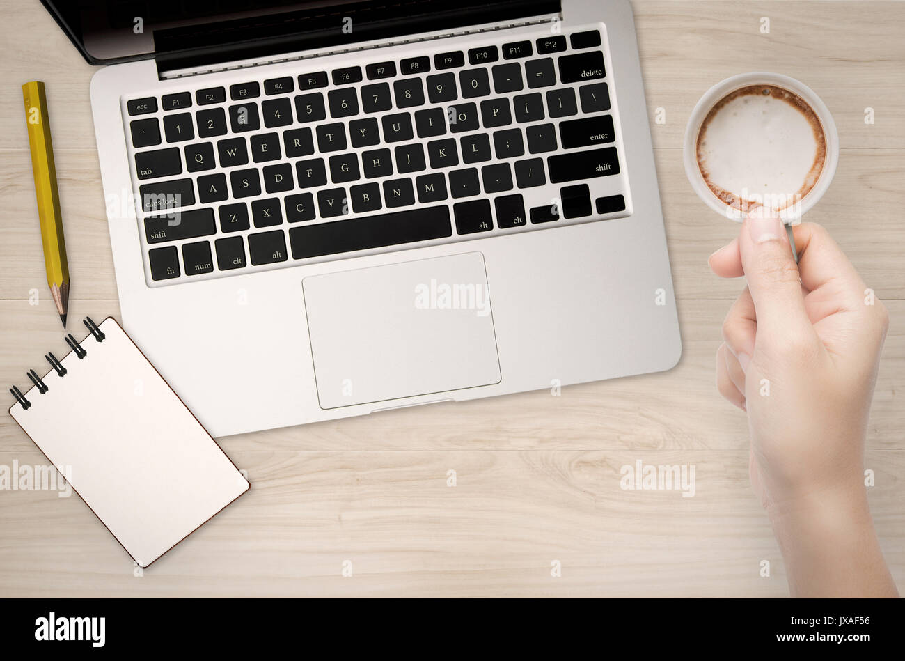 Office desk notebook computer hi-res stock photography and images - Alamy