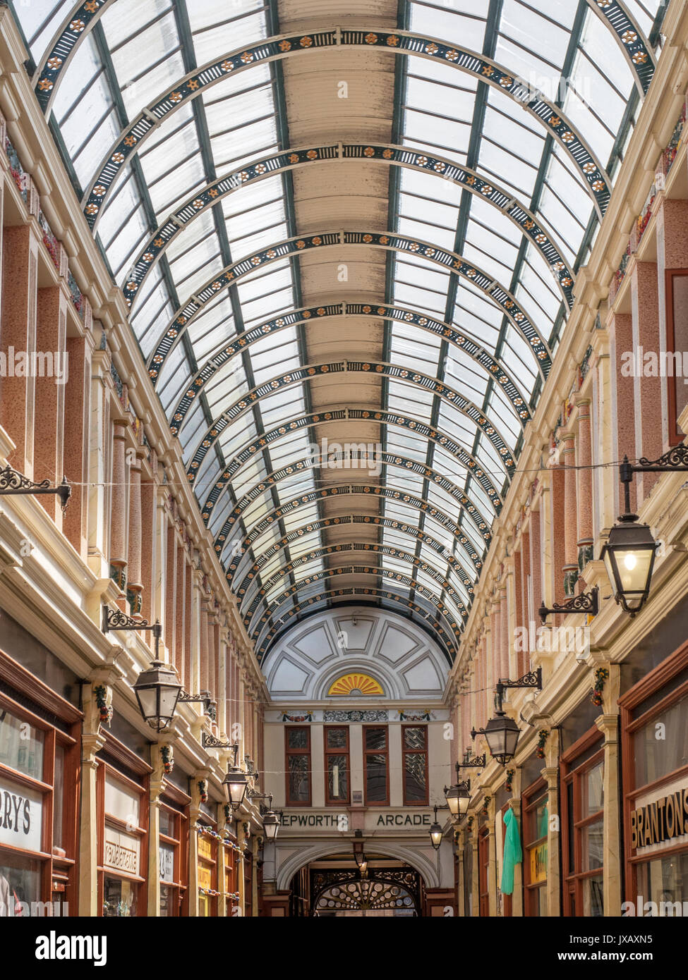 Silver arcade hi-res stock photography and images - Alamy