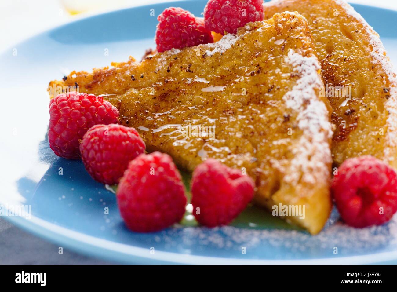 Toast triangle hi-res stock photography and images - Alamy