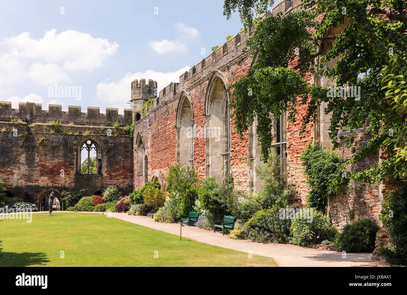 The Bishop's Palace, Wells, Somerset, England Stock Photo - Alamy