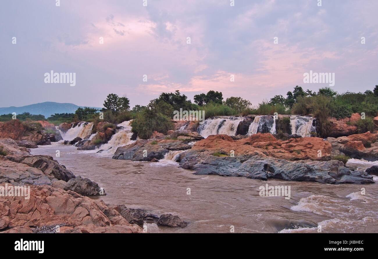 Waterfall on the mighty Usuthu river in Swaziland Stock Photo - Alamy