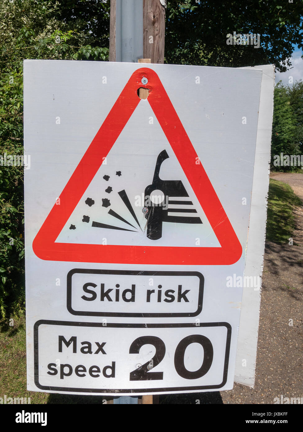 Road sign showing hi-res stock photography and images - Alamy