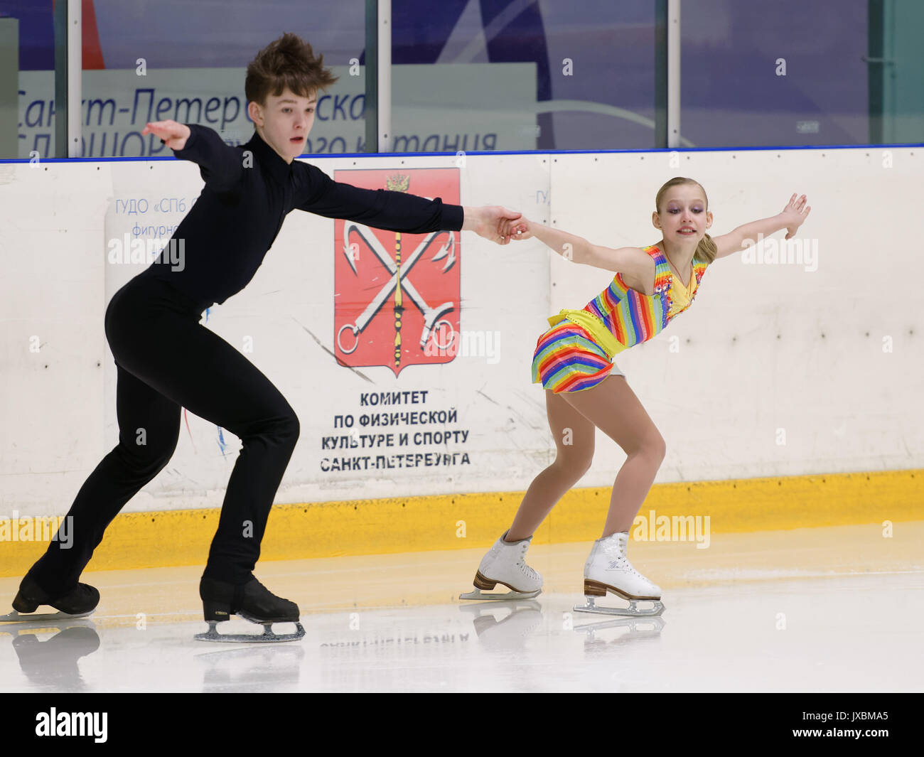 Figure skating competitions hi-res stock photography and images - Alamy