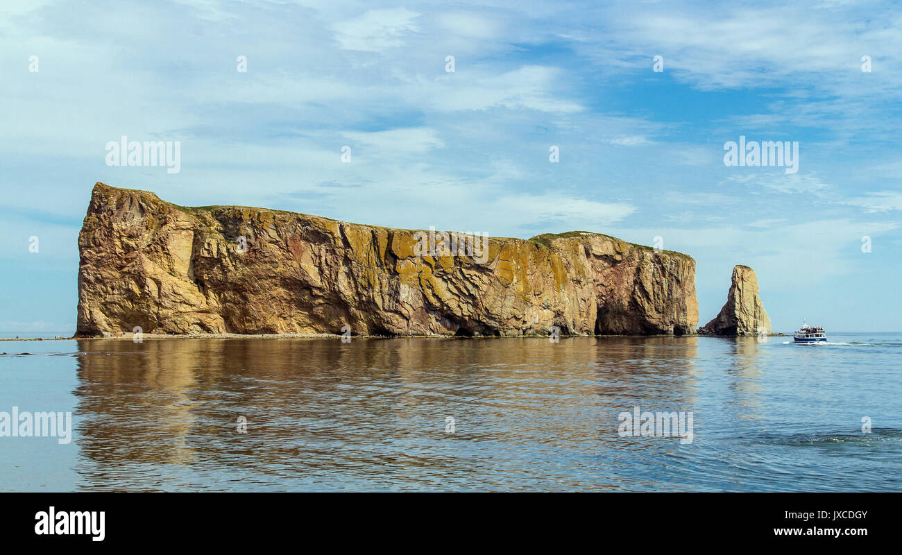 Rocher perce hi-res stock photography and images - Alamy