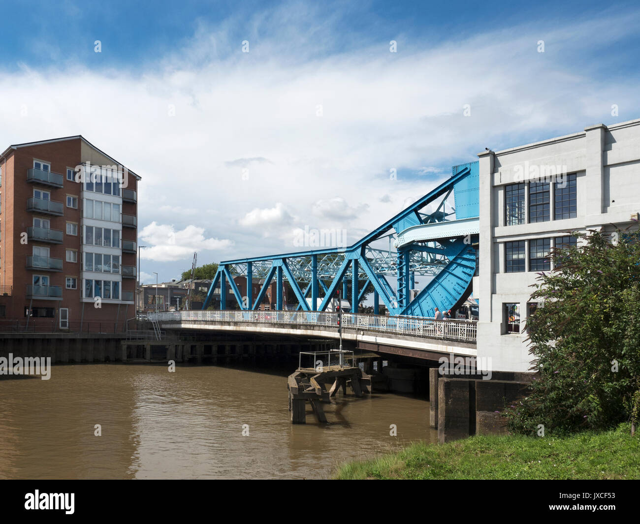 Hull north bridge hi-res stock photography and images - Alamy