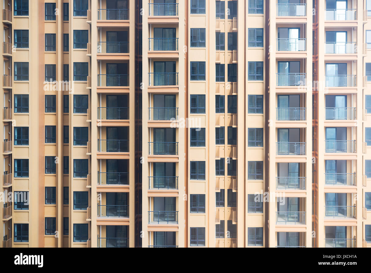 Empty high rise hi-res stock photography and images - Alamy