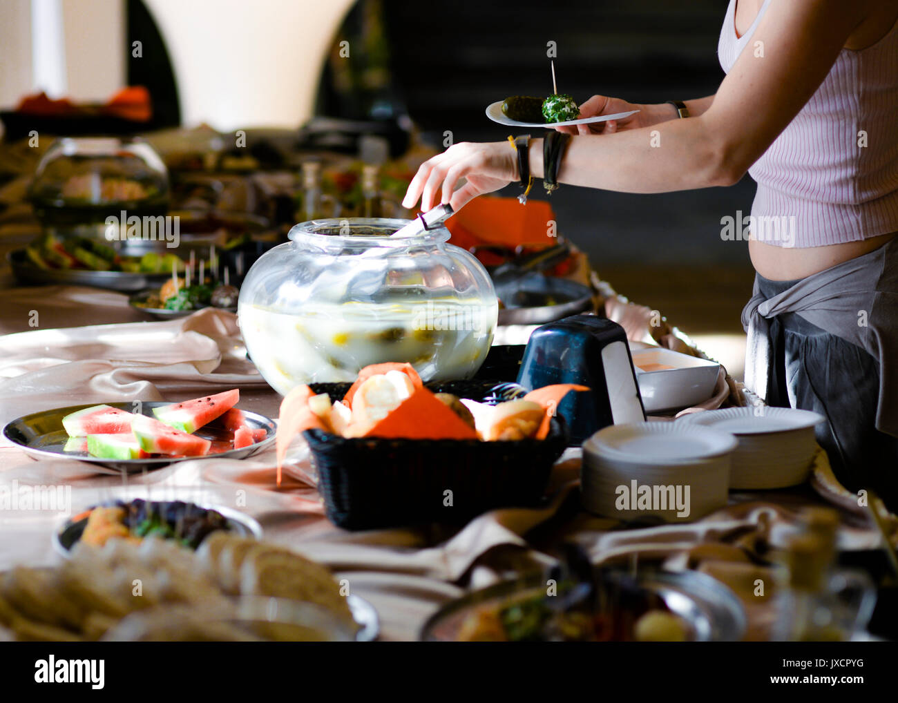 Open buffet hi-res stock photography and images - Alamy