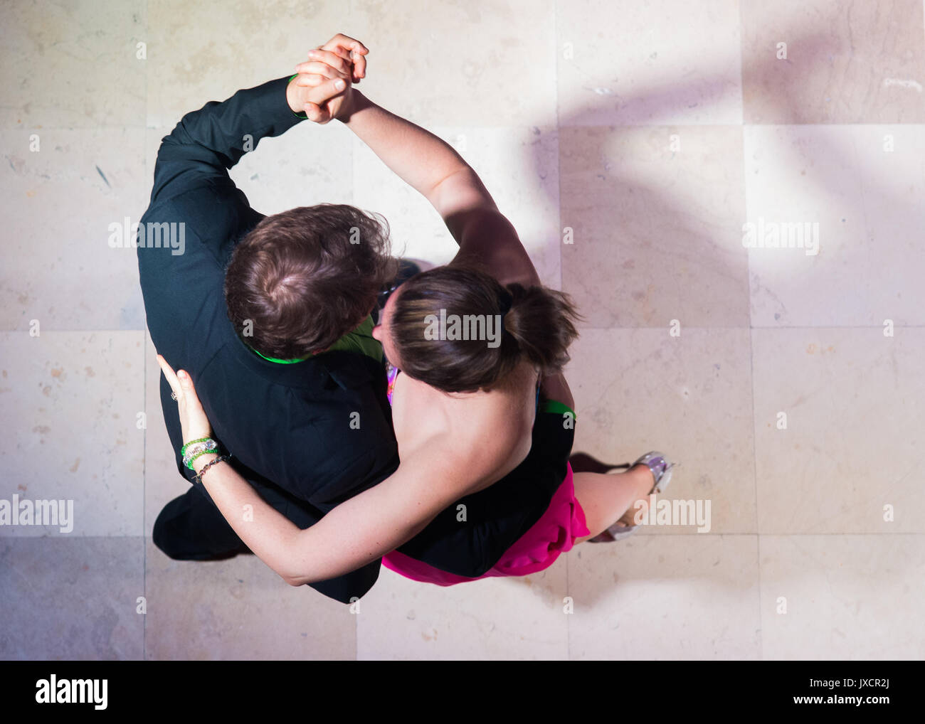 Tango couple hi-res stock photography and images - Alamy