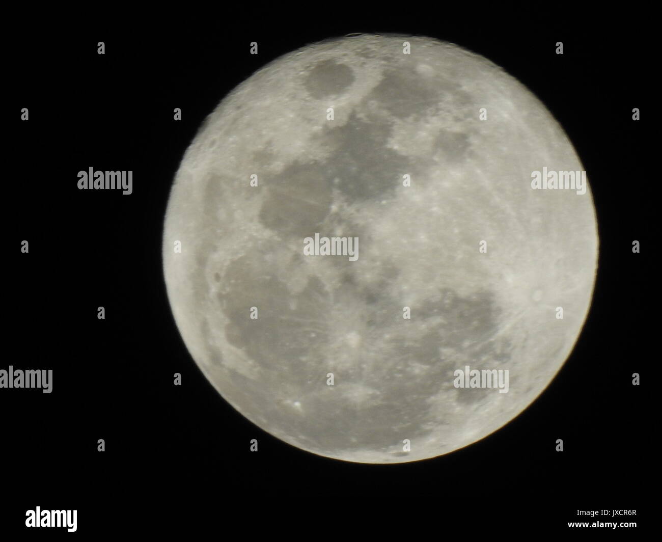 Zoom picture of the moon hi-res stock photography and images - Alamy