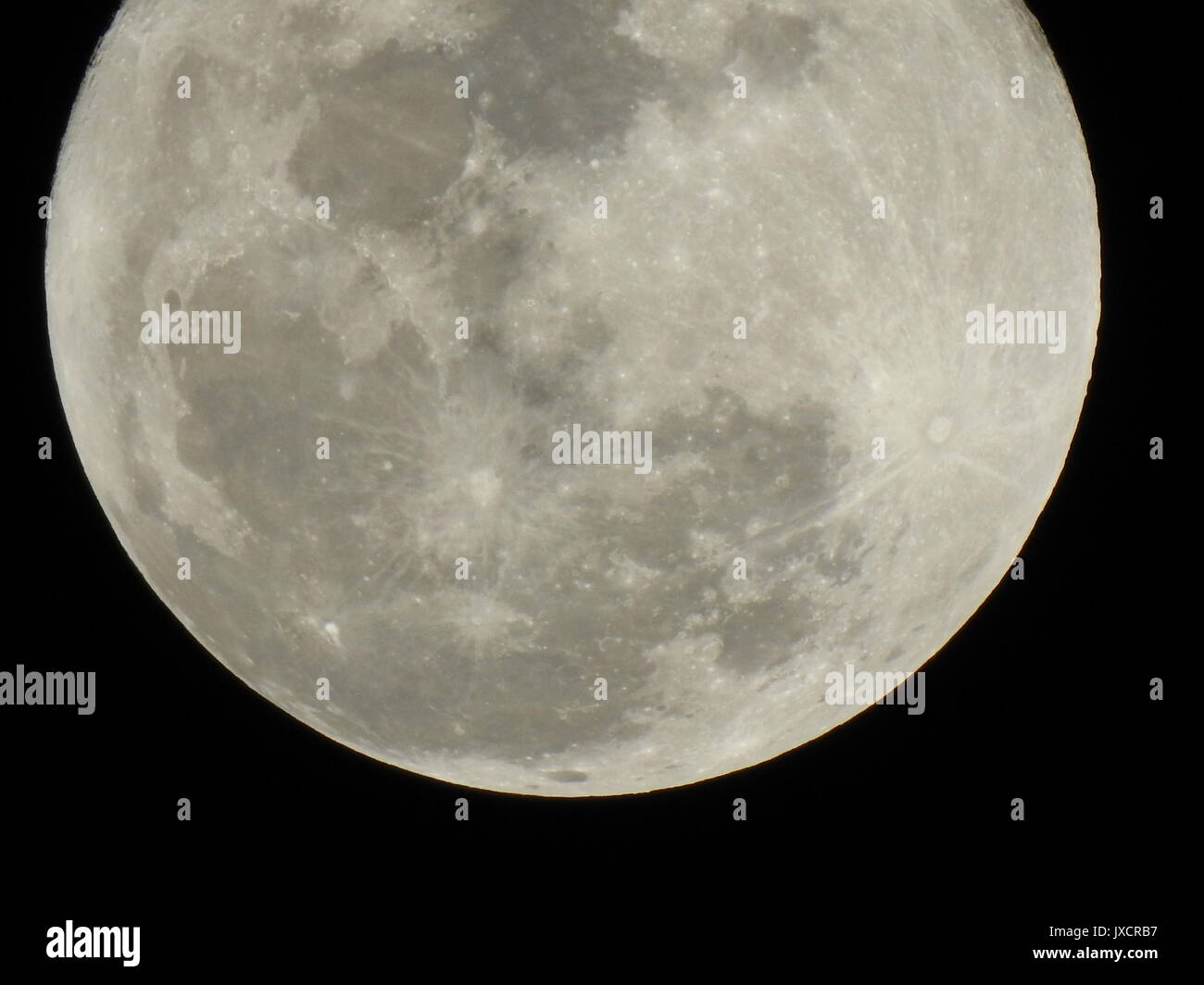 Zoom picture of the moon hi-res stock photography and images - Alamy