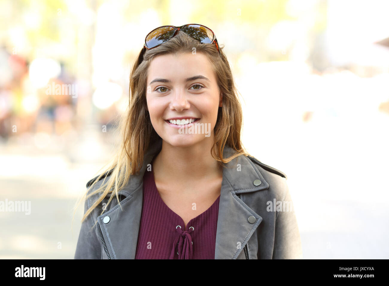 Front view portrait of a happy fashion girl looking at you Stock Photo ...