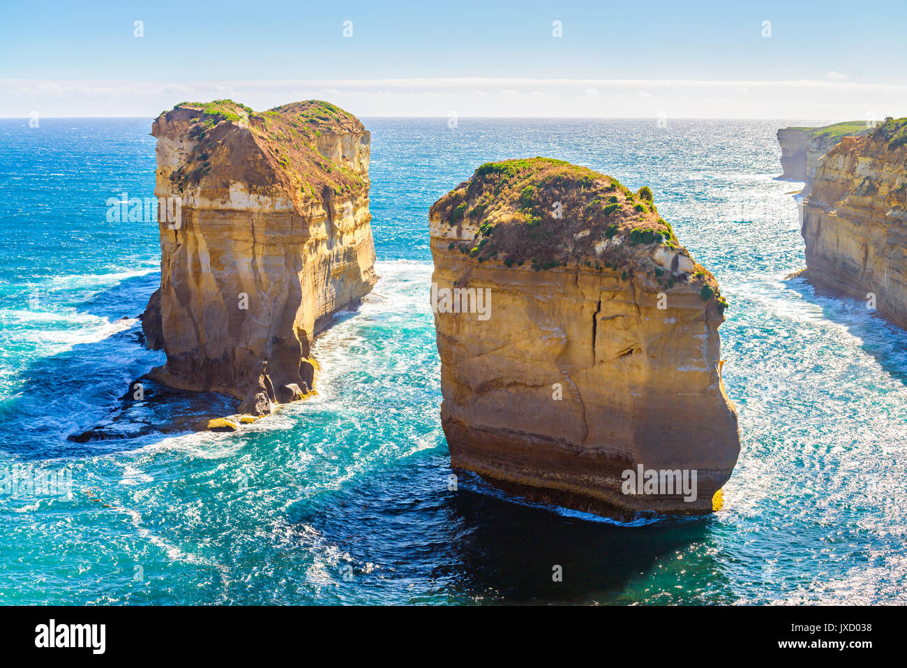 Car melbourne sea beach hi-res stock photography and images - Alamy