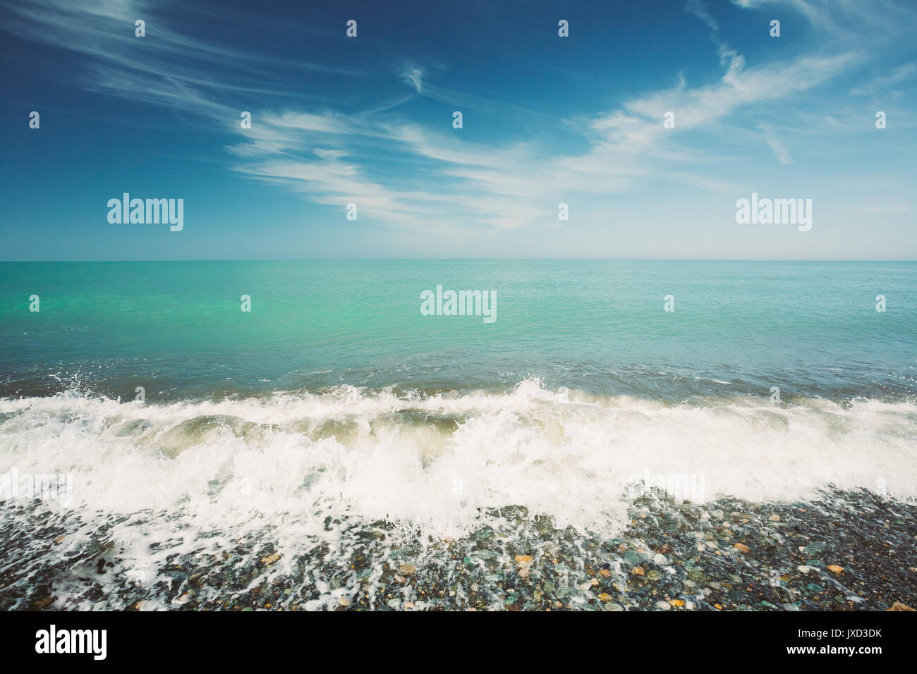 Ocean waves washing black hi-res stock photography and images - Alamy
