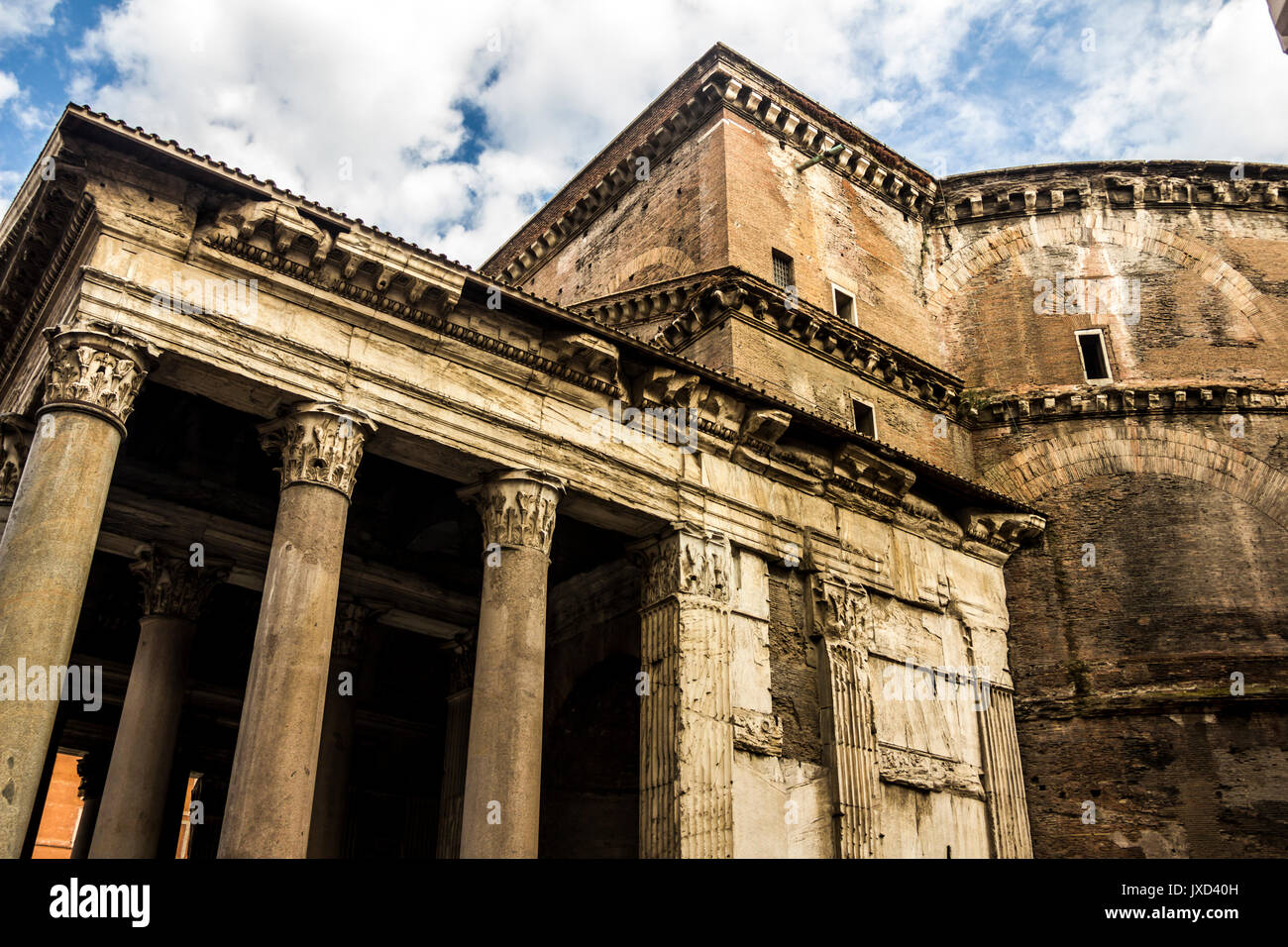 Rome pantheon dome hi-res stock photography and images - Alamy