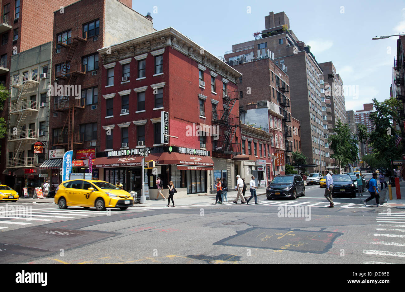 Lexington ave hi-res stock photography and images - Alamy