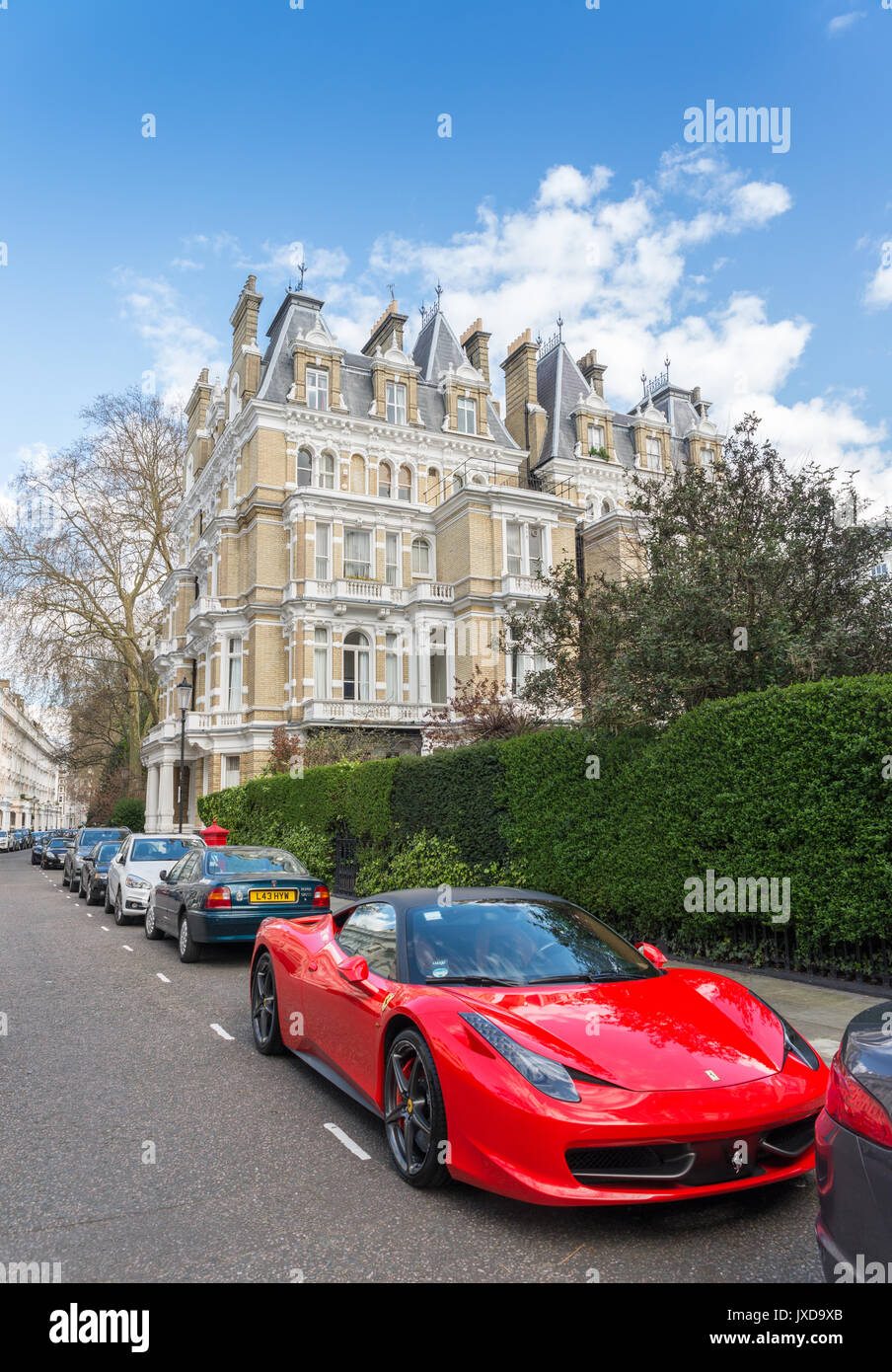 Belgarvia london hi-res stock photography and images - Alamy