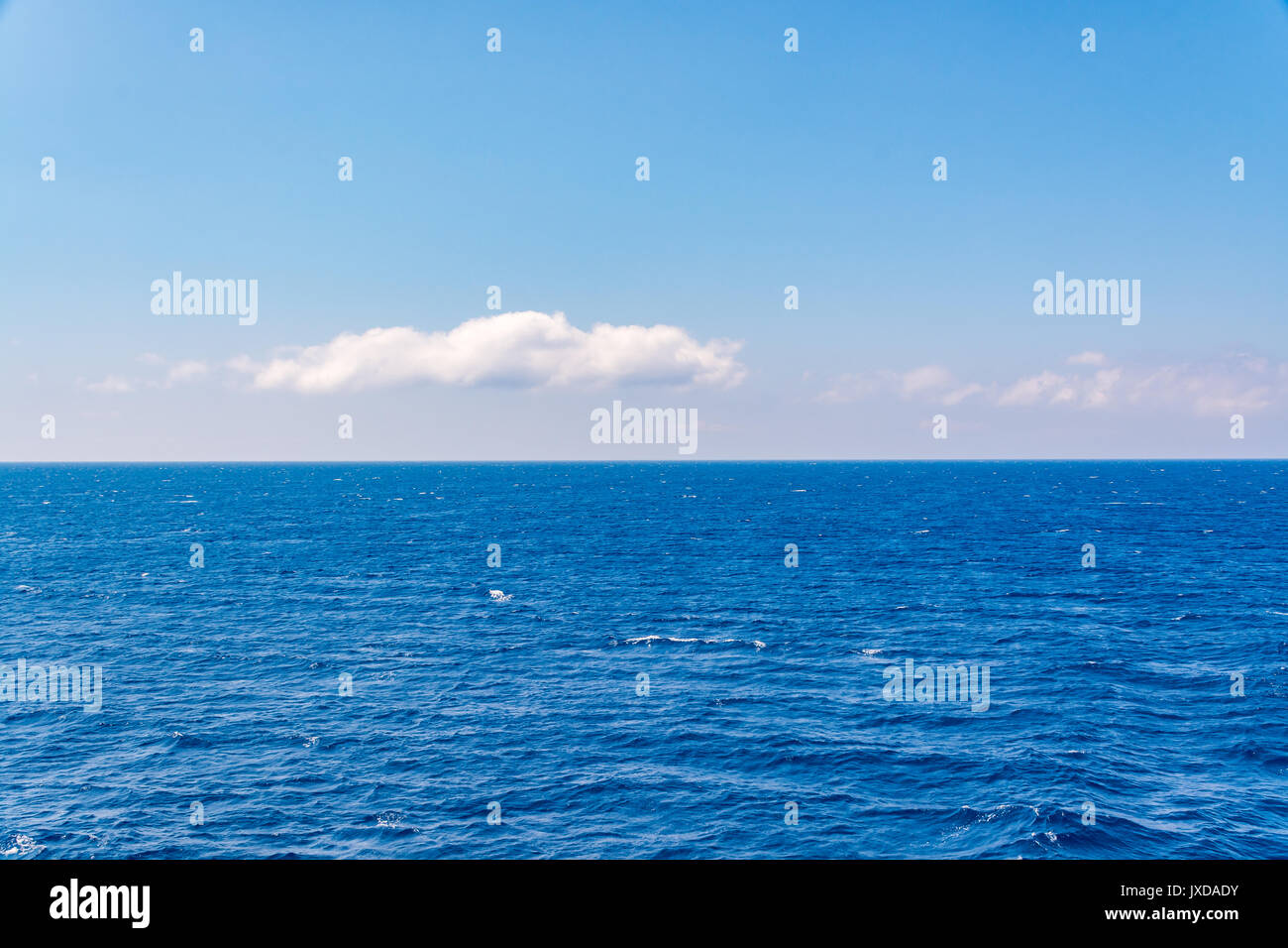 Caribbean sea background hi-res stock photography and images - Alamy