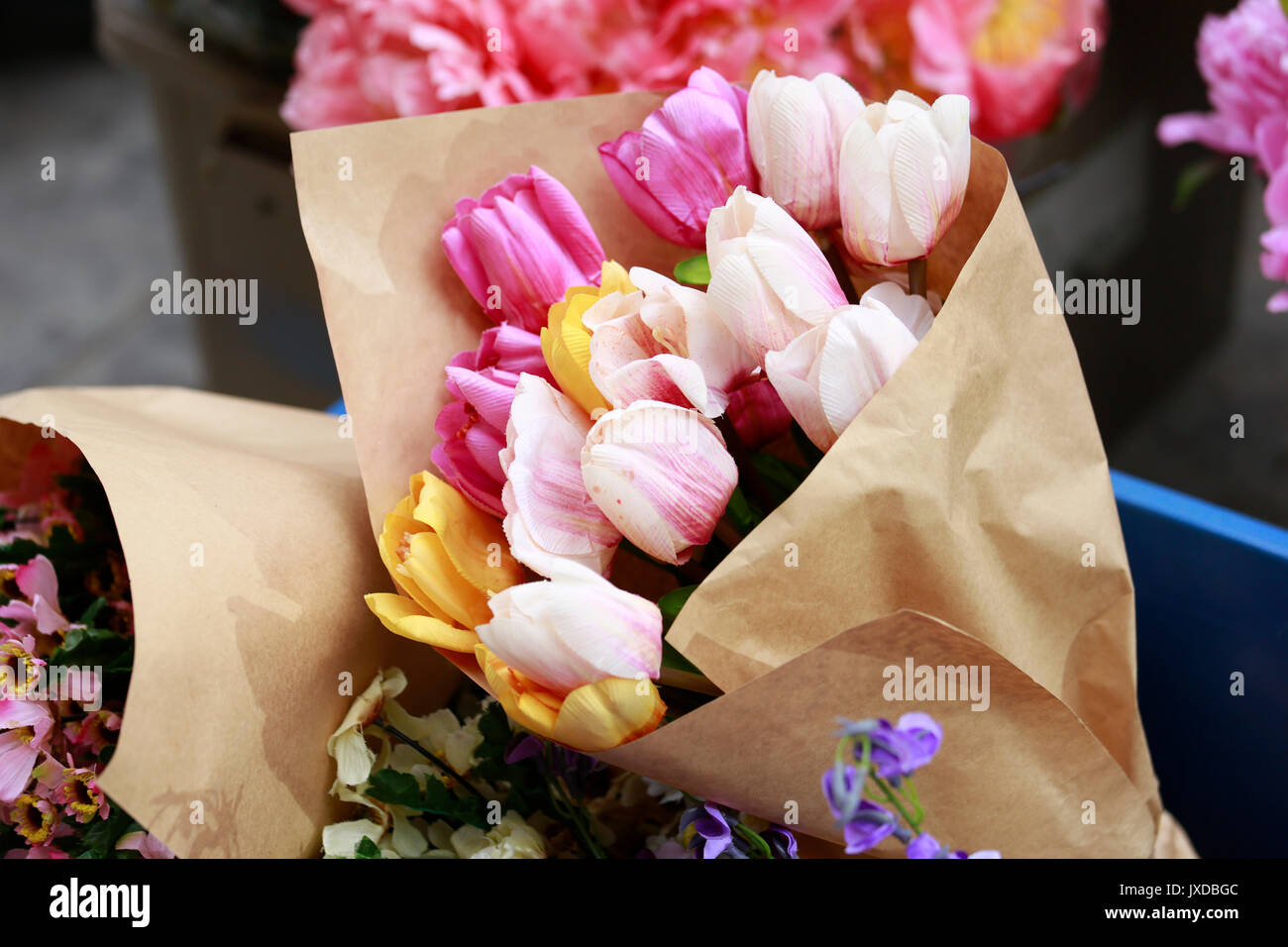 group of tulip at side way florist Stock Photo - Alamy